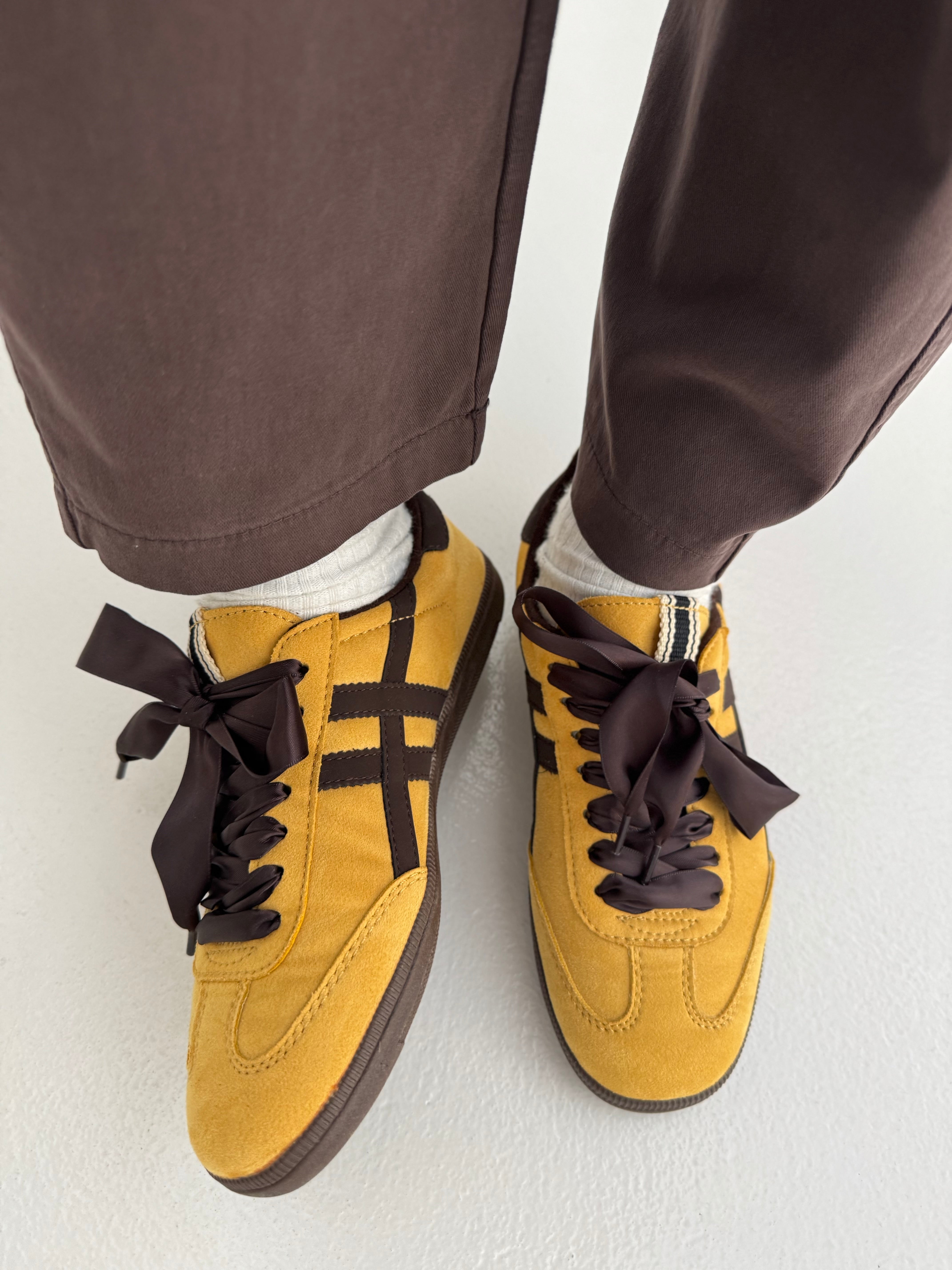 Sneaker ‘ROBY’ Gialle e Cacao – Tre e Trentatrè
